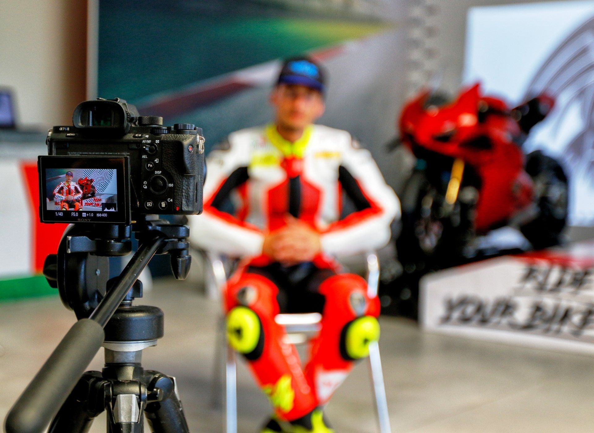 The best Motorcycle simulator, MotoGp Simulator, Motorbike Simulator