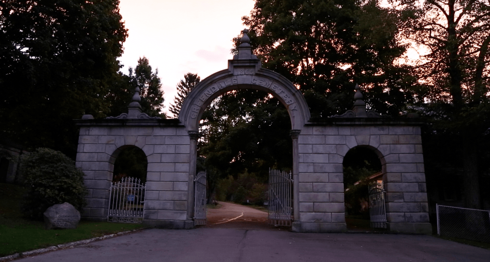 Home [www.greendalecemetery.org]