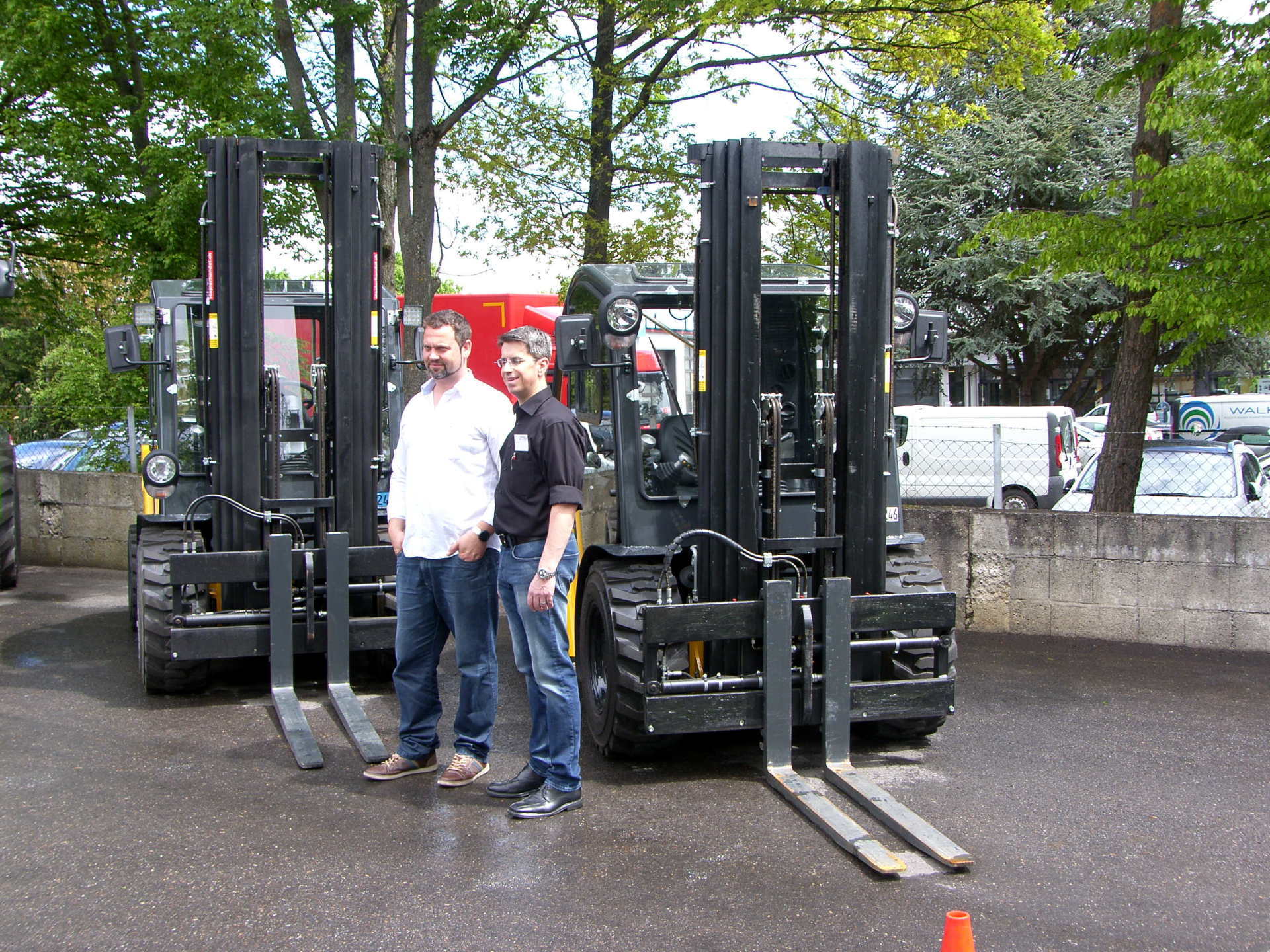 BOMAQ - Rough Terrain 4x4 and 4WD Forklift Trucks