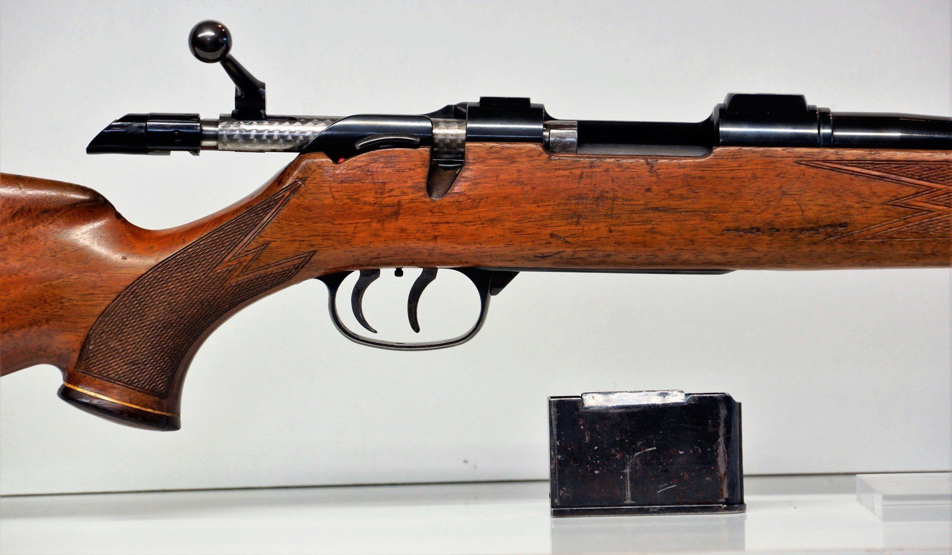 Repetierer und Selbstladebüchsen