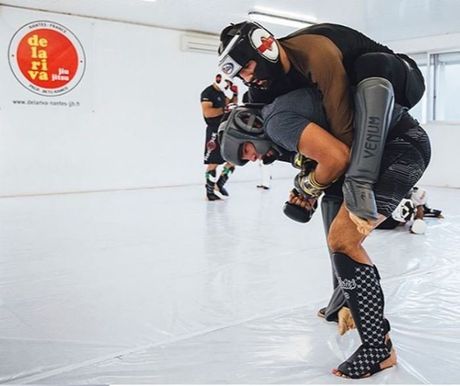 Delariva Nantes JJB - Jiu-Jitsu Brésilien Grappling MMA à Nantes