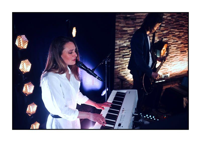 Rosie Marie , Pop Électrisante, chanteuse, pianiste, auteure, compositrice