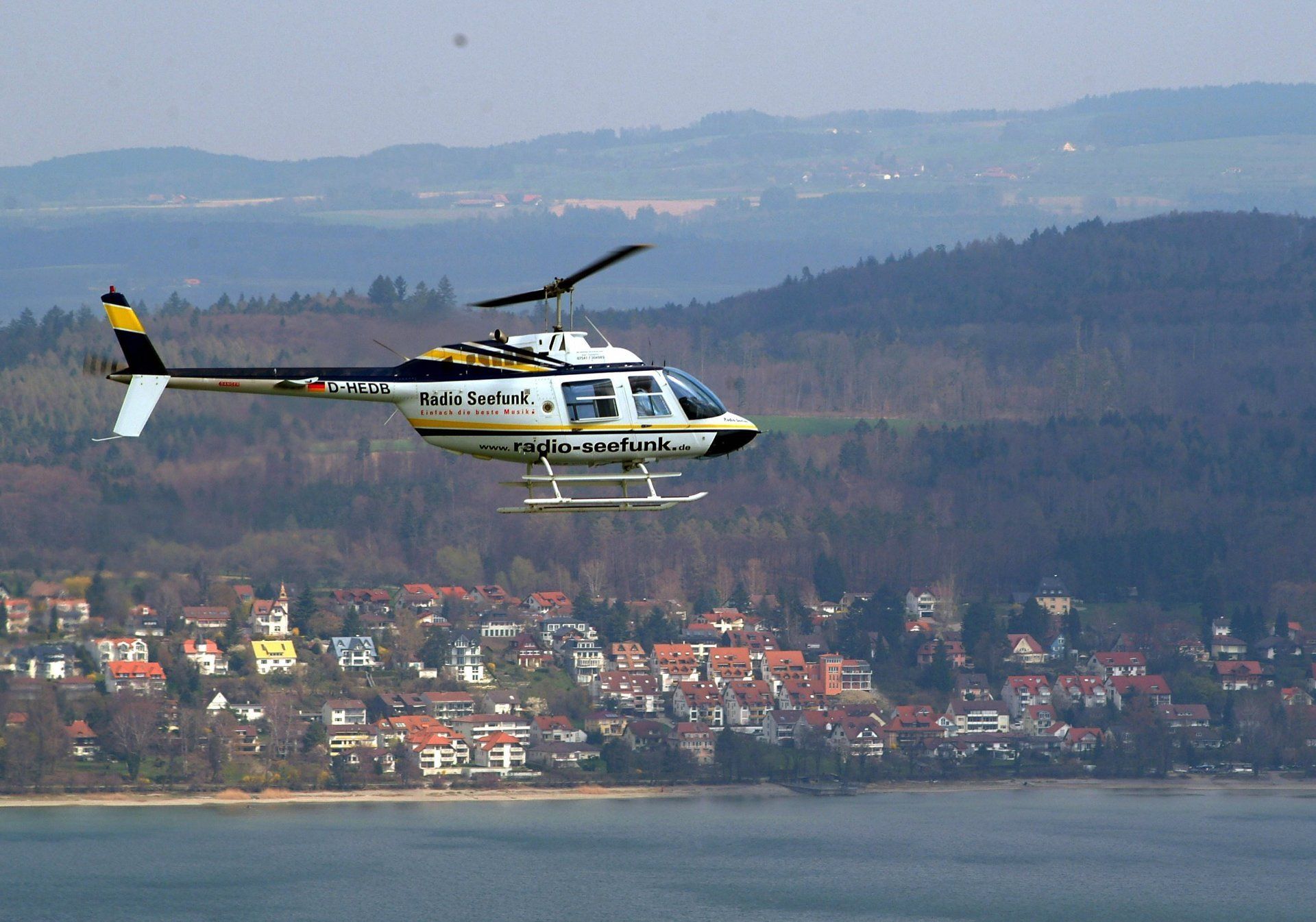 Heli-Flights.de -Hubschrauberflug über Bodensee und Alpen
