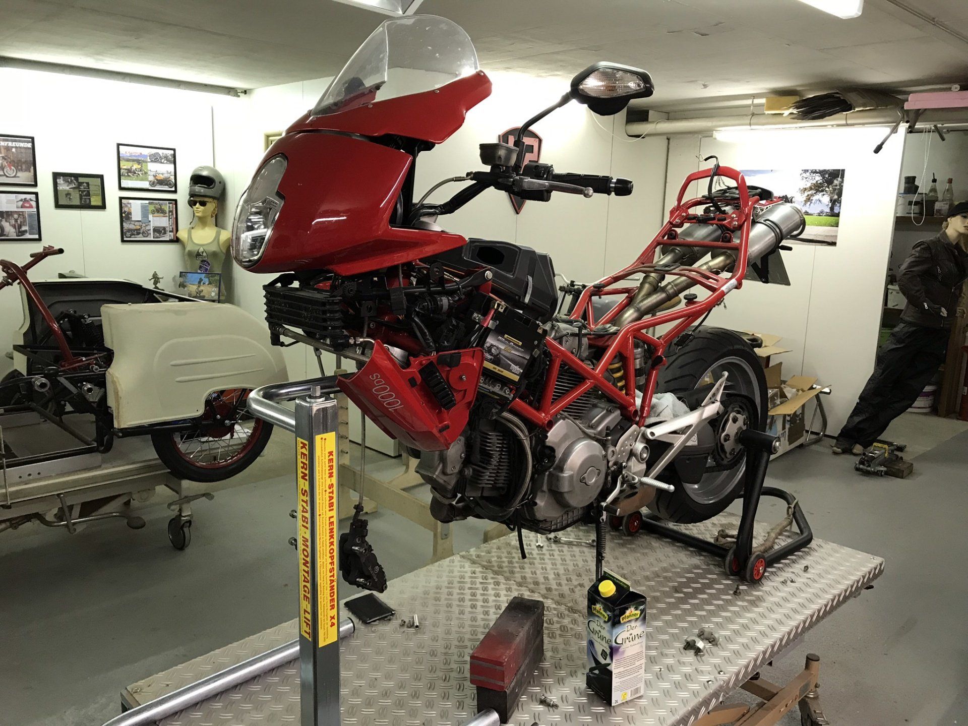 DUCATI Multistrada 1000 DS CUSTOM- Motopola