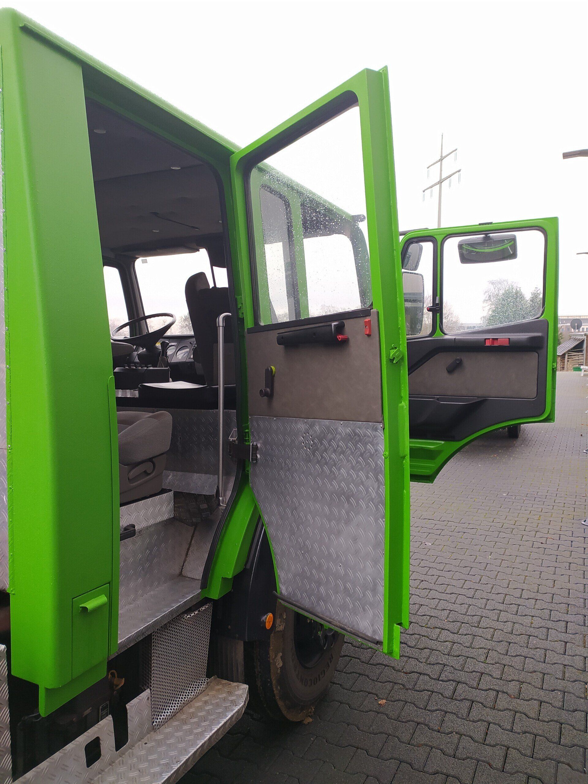 FAS Expedition - expedition vehicle and cabin constructions