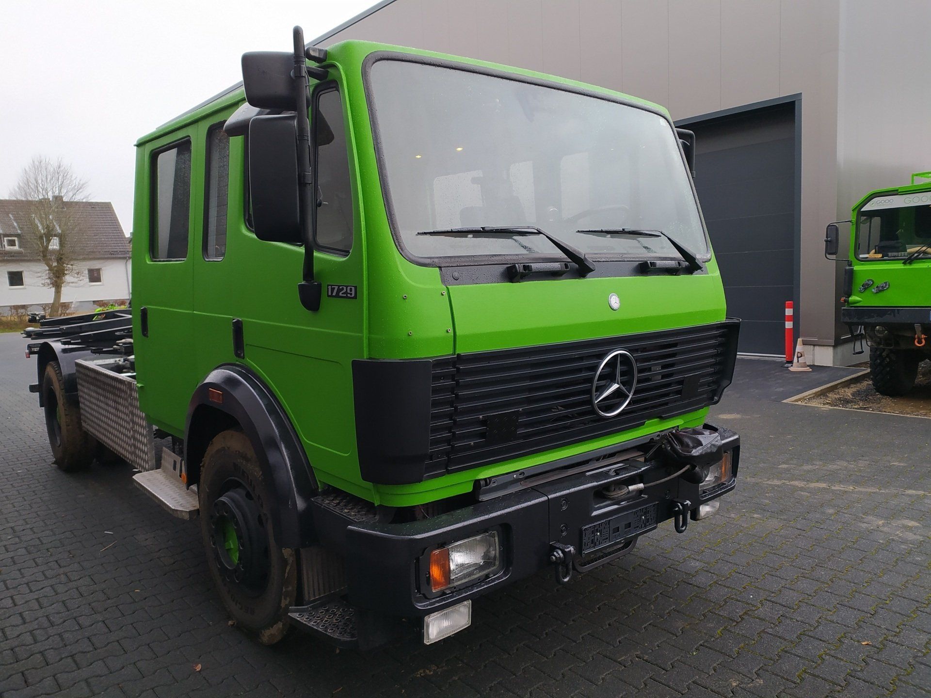 FAS Expedition - expedition vehicle and cabin constructions