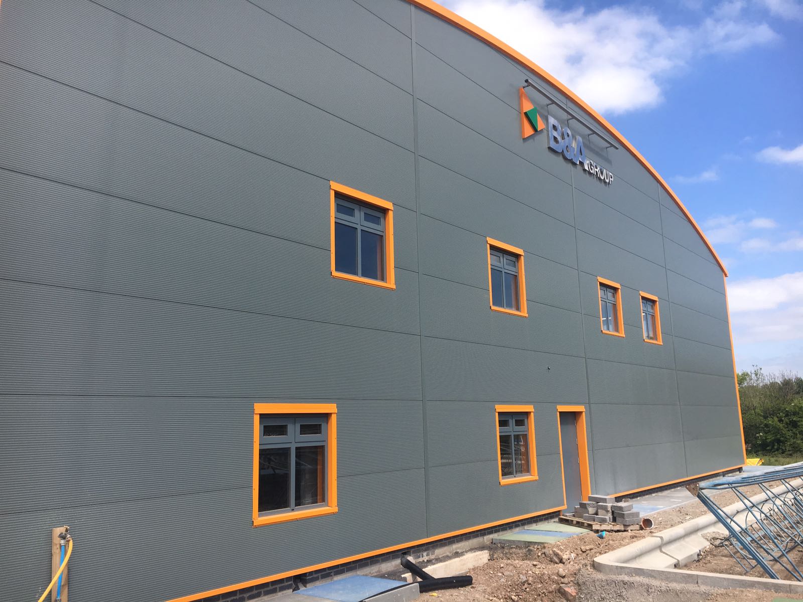 Aluminium doors for Nottingham, Derby and Leicester