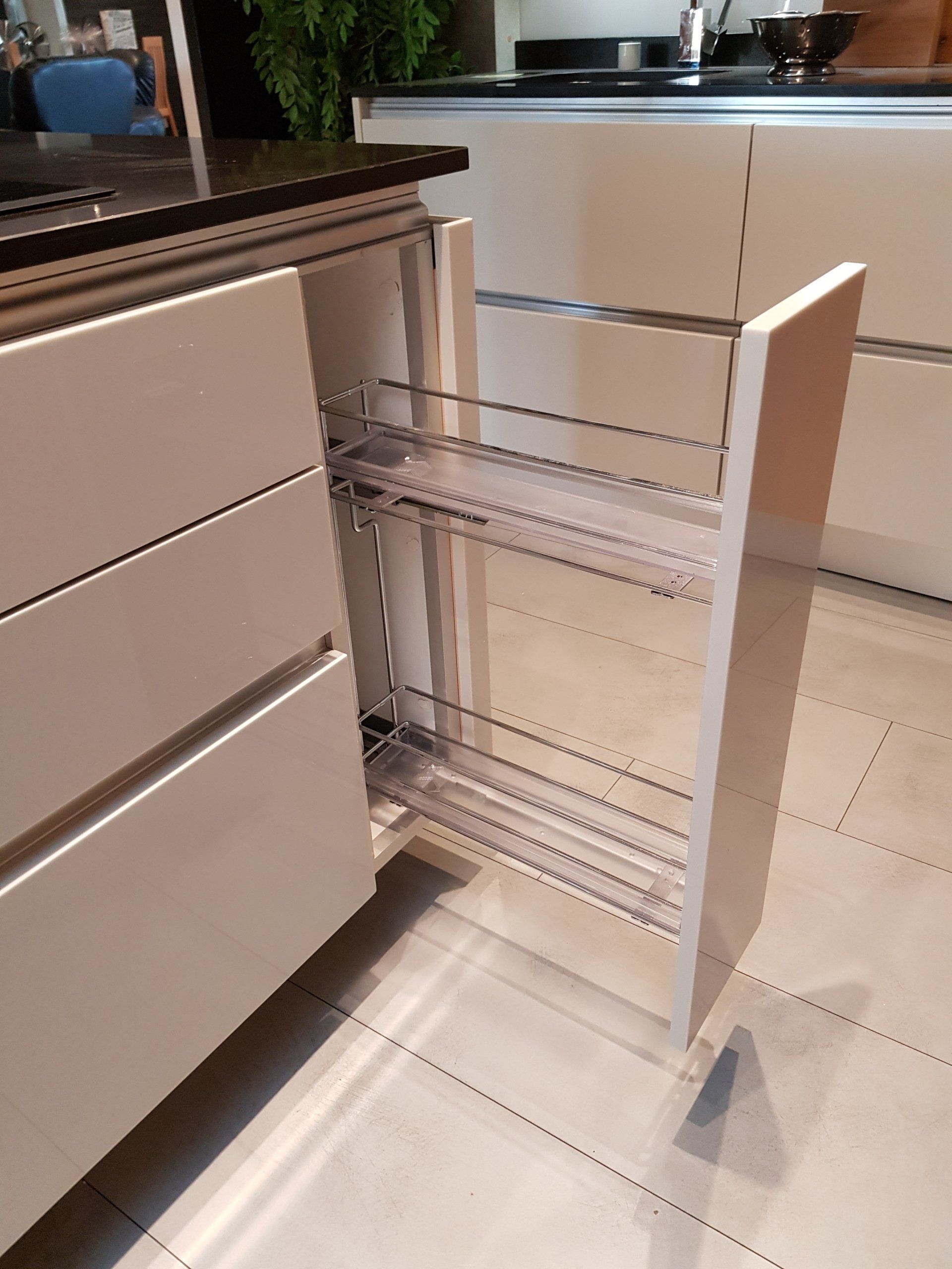 Mentele cuisines Plexi Perle