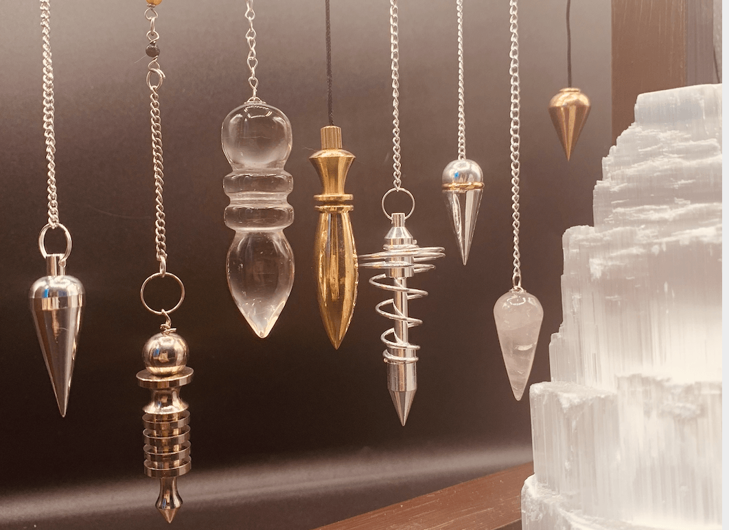 How to use a pendulum