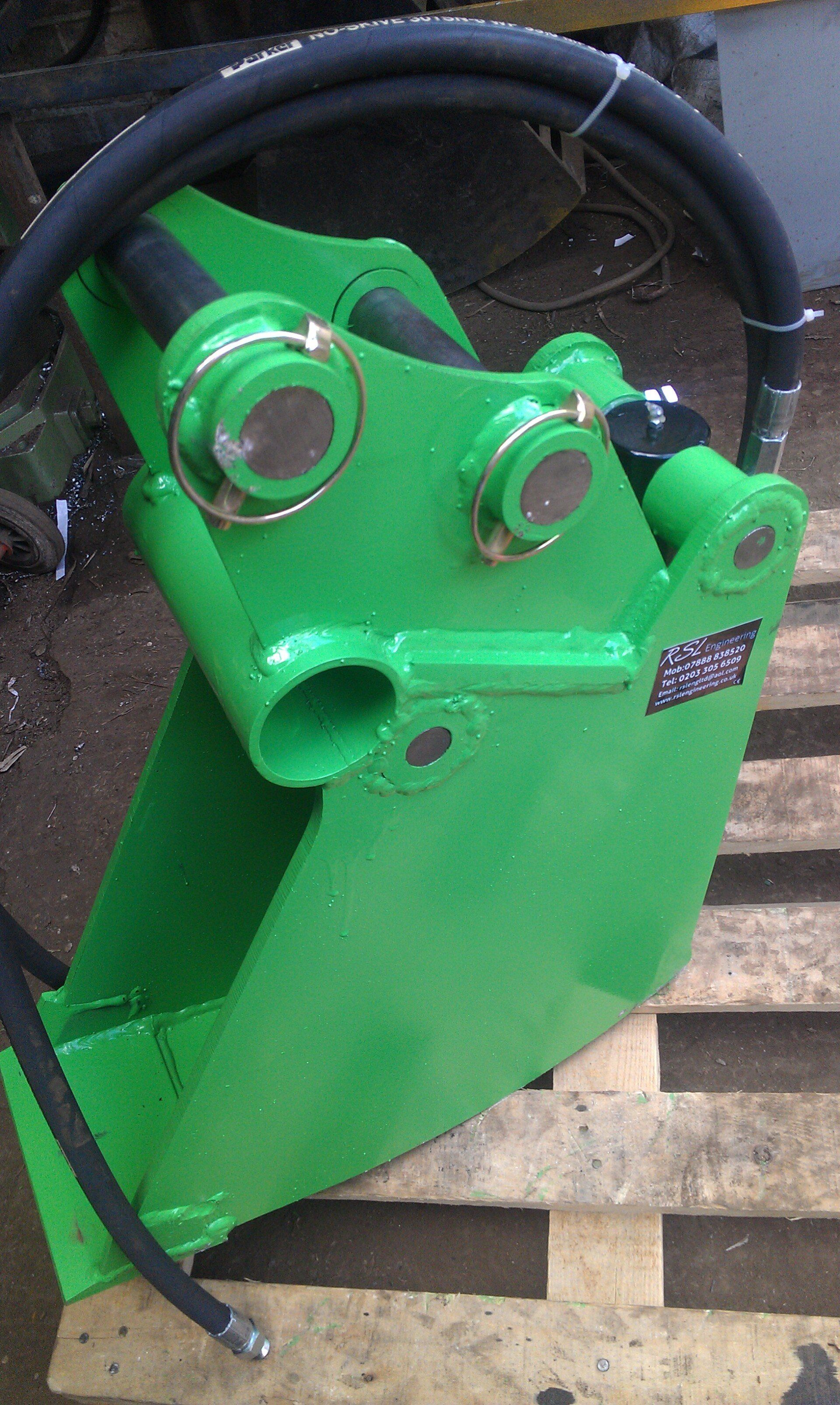 RSL Engineering Excavator Attachments - Ejector Buckets