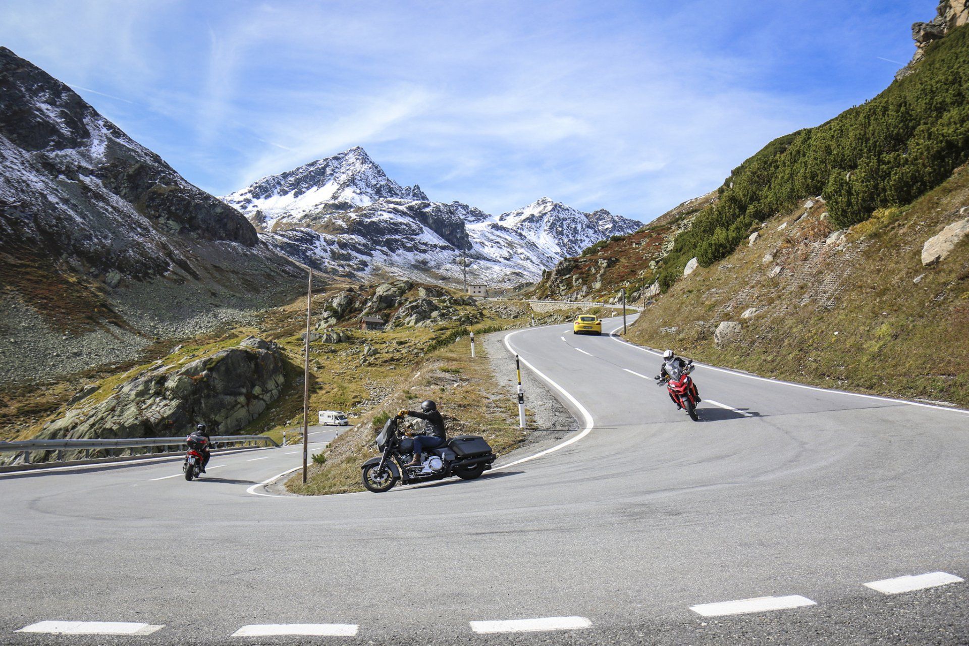 Motorradtour Flüelapass, Julierpass, Reschenpass