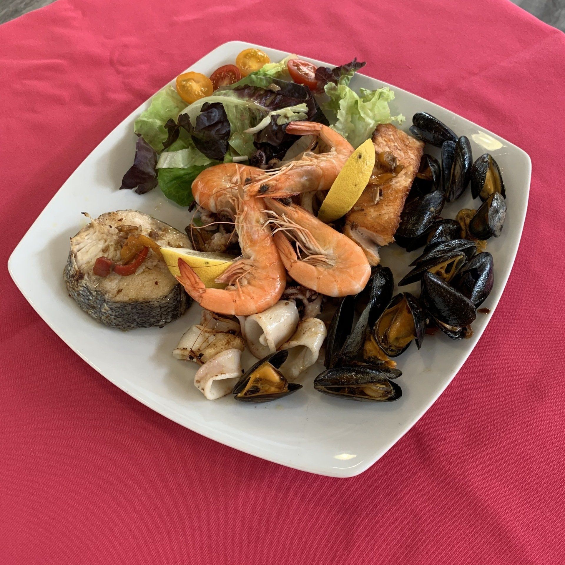 Restaurant poisson tapas espagnol mont de marsan