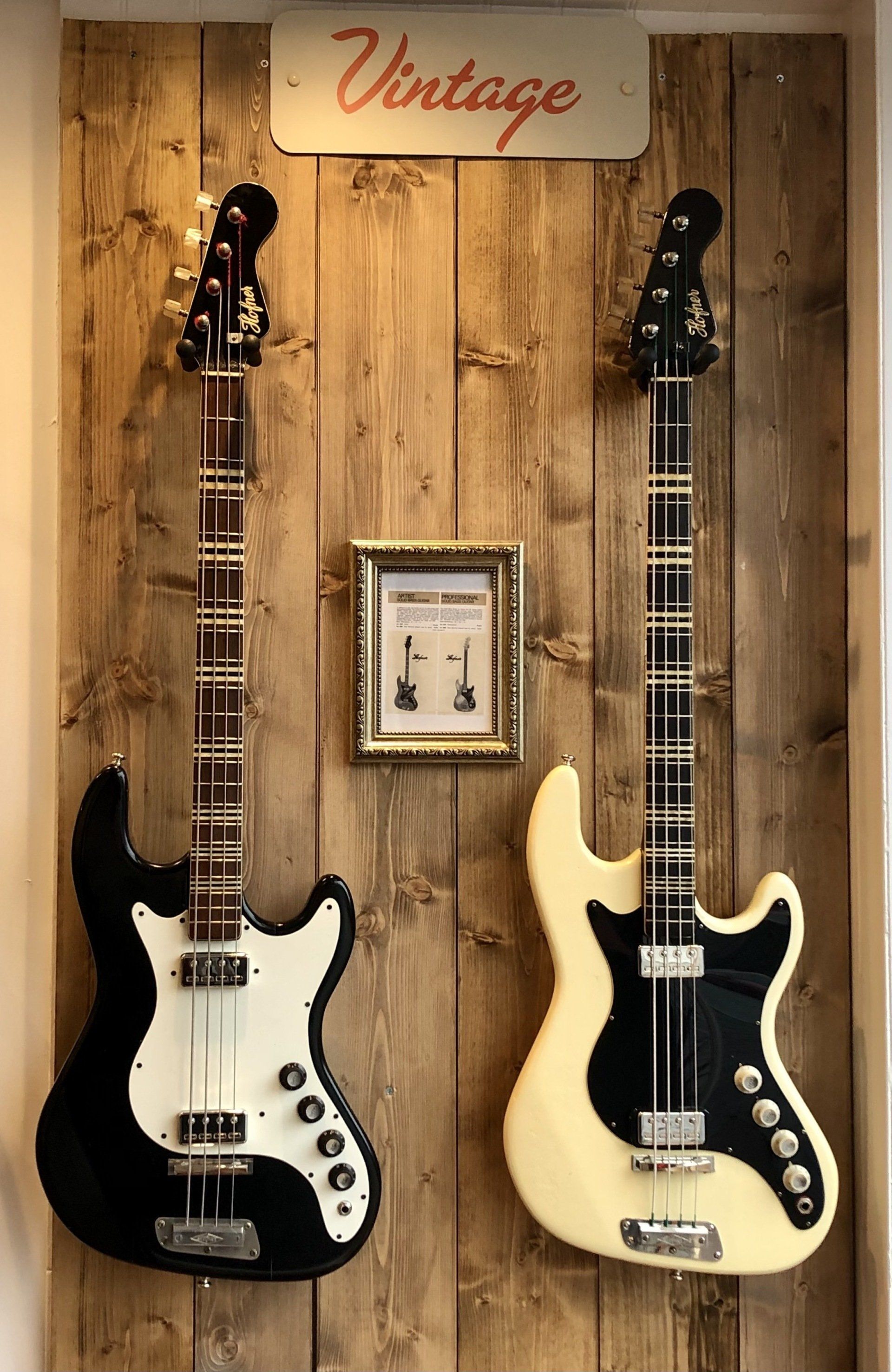 Vintage Rare & Retro Guitars