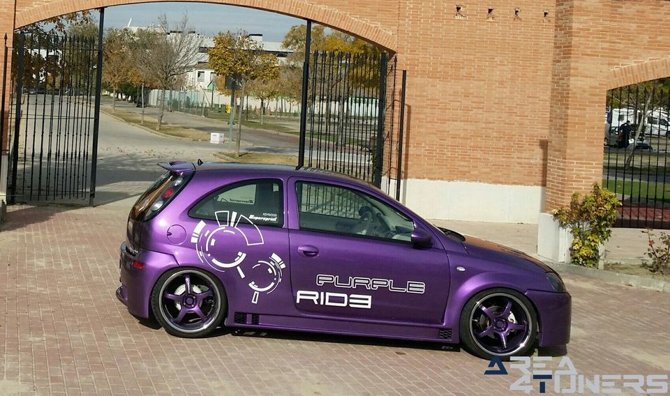 REPORTAJE COCHE TUNING AREA4TUNERS Opel Corsa Purple Ride Bubble