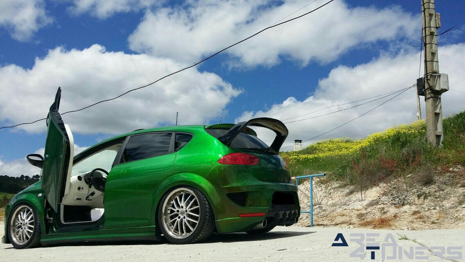 REPORTAJE COCHE TUNING AREA4TUNERS Seat Leon Green Celtic