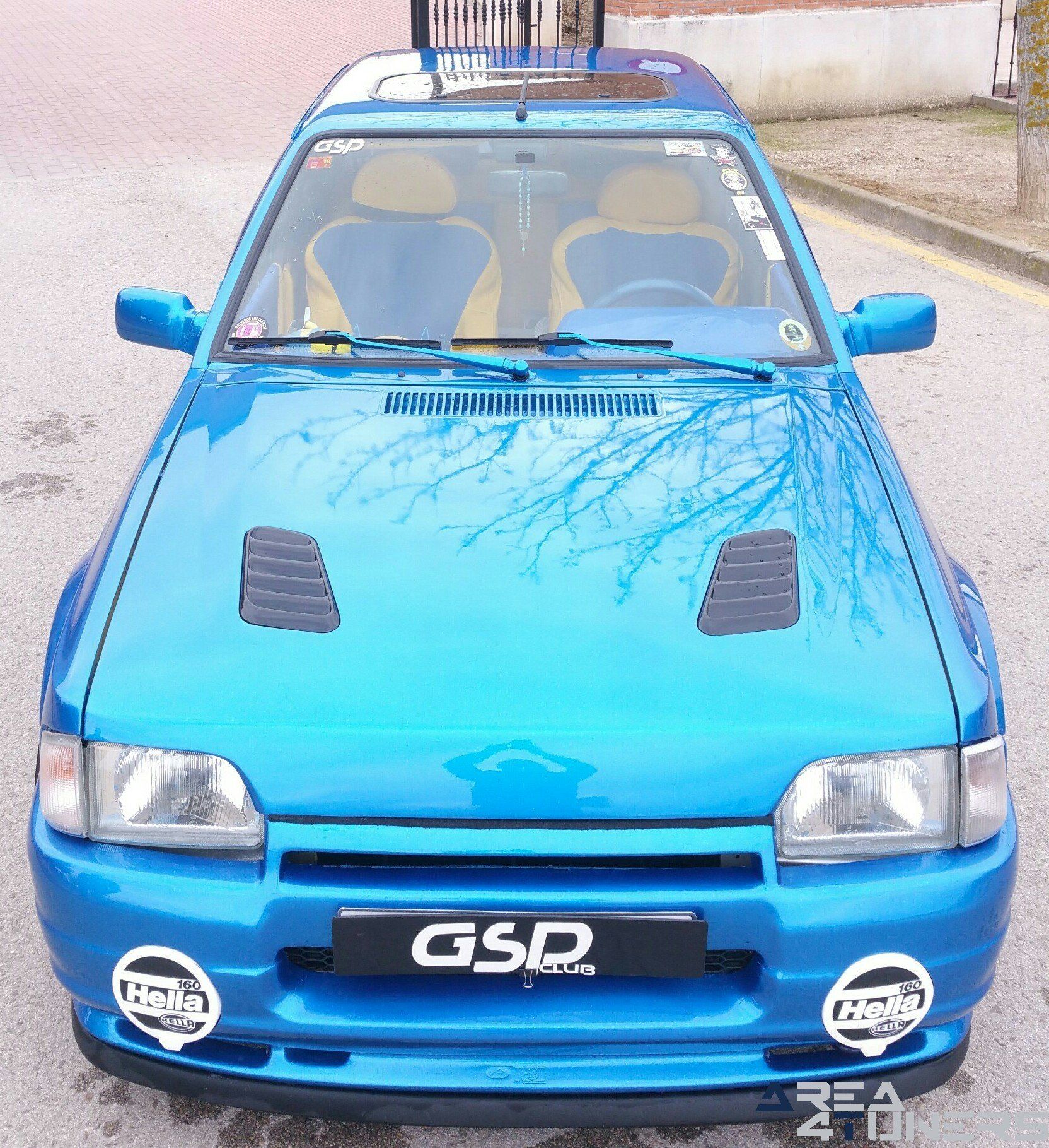 REPORTAJE COCHE TUNING AREA4TUNERS Ford Orion Constelacion