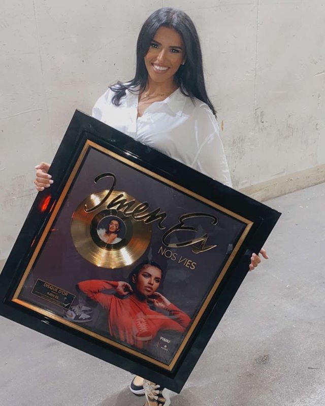 Galaxie des Stars, spécialiste disque d'or, platine, diamant