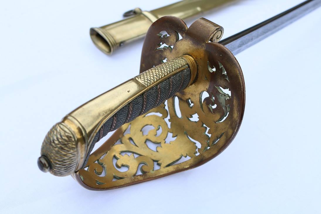 Home [www.antique-swords.co.uk]