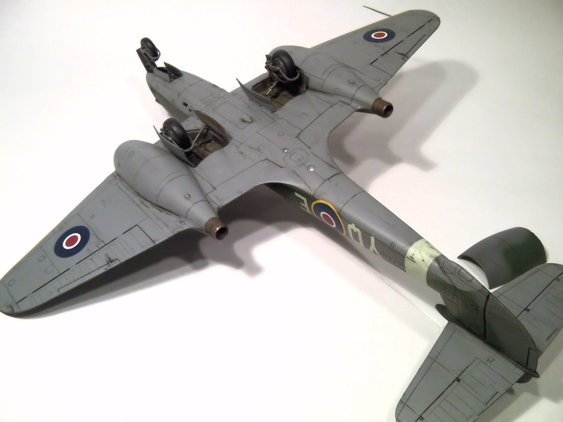 Gloster Meteor F1 and Fi103