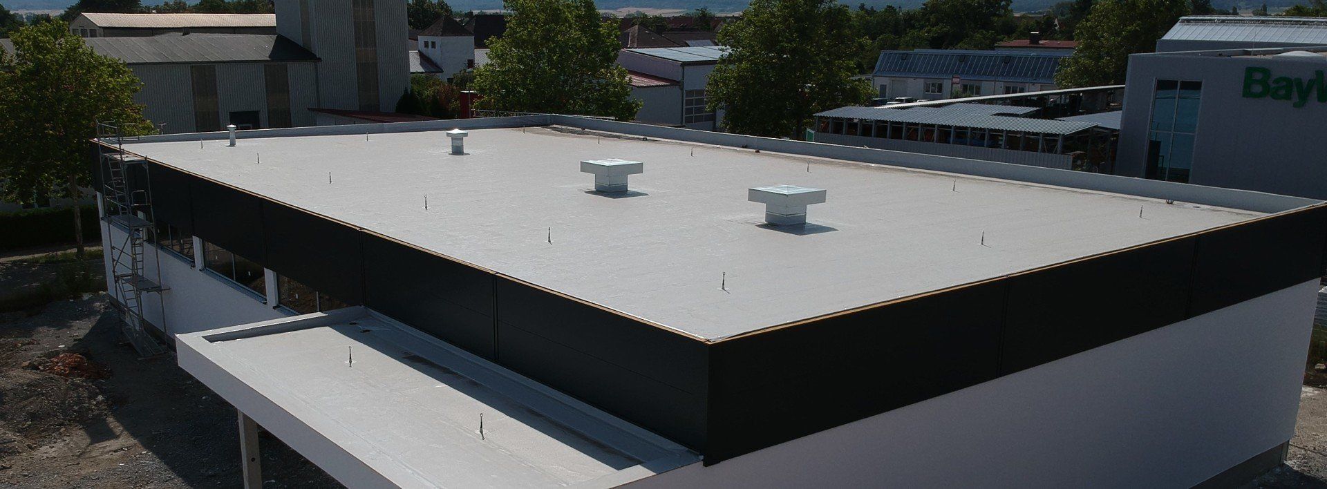MR Bedachungs GmbH – Der Spezialist für Flachdächer