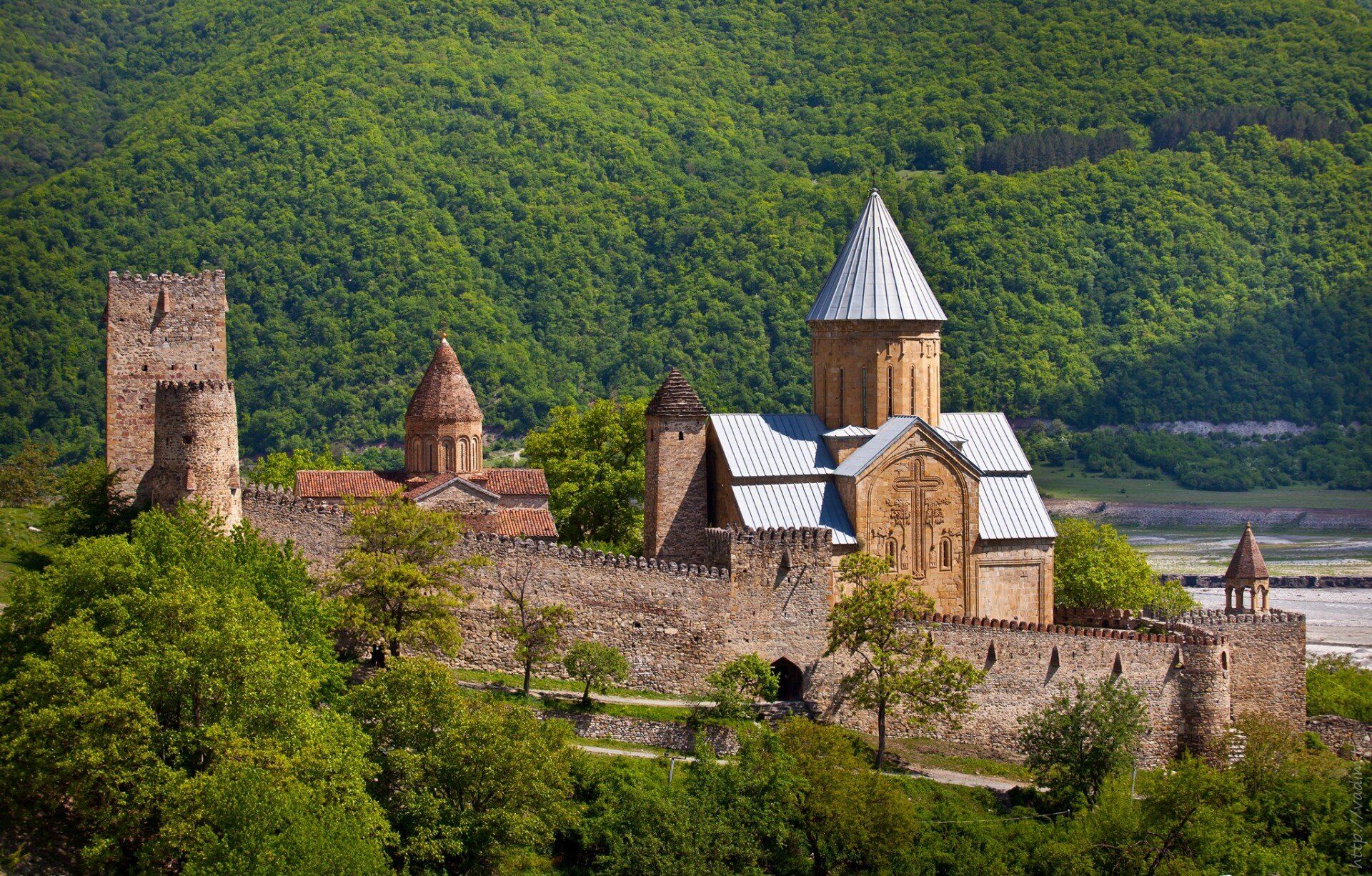 Georgien Rundreise - Gruppenreise durch Georgien Geograf Exkursionen
