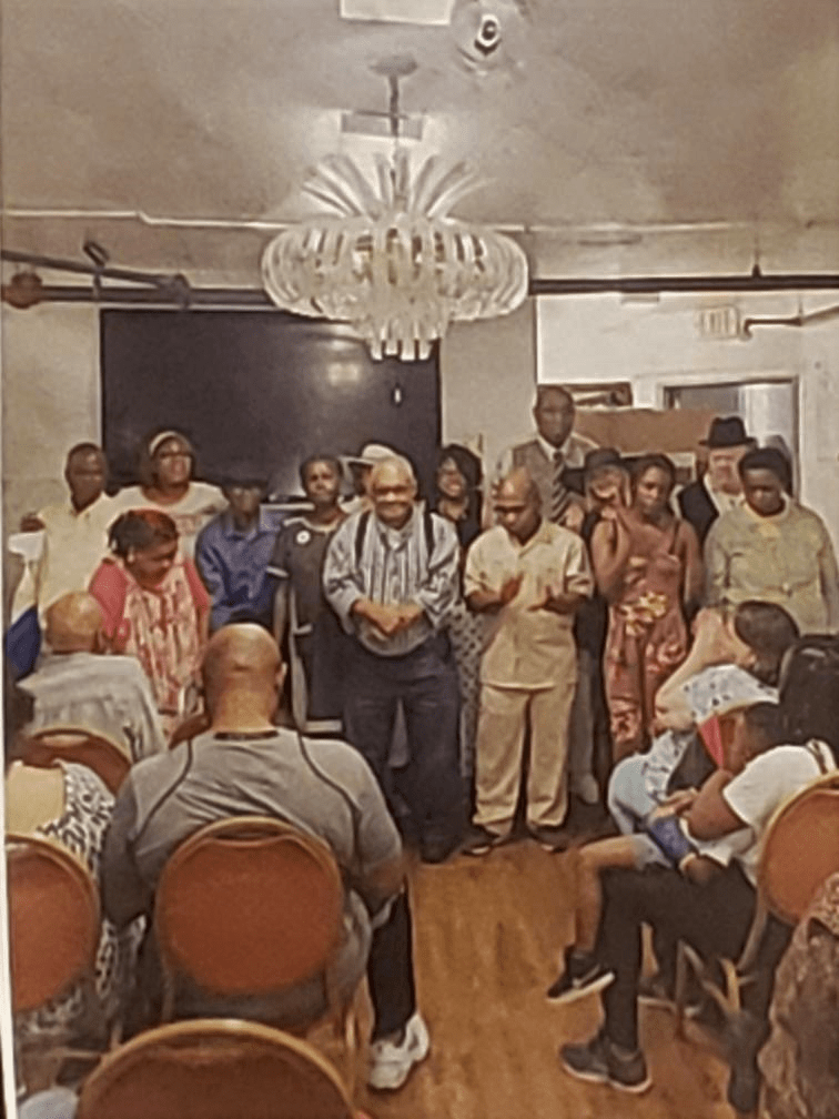 Home [www.smileymanorllc.com]