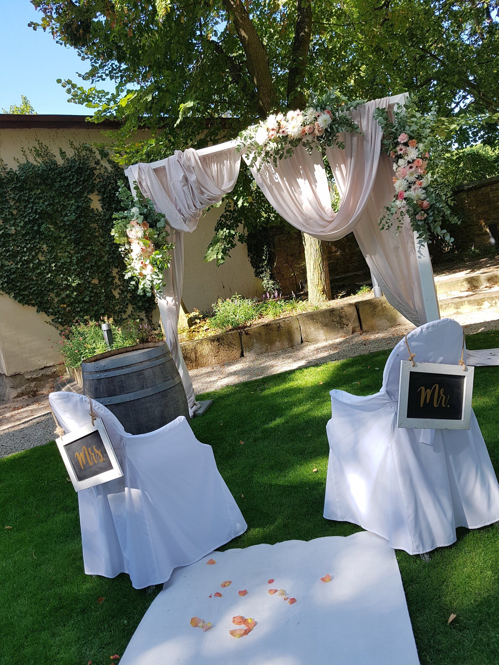 Freie Trauung, Dekoration für Hochzeit und Event