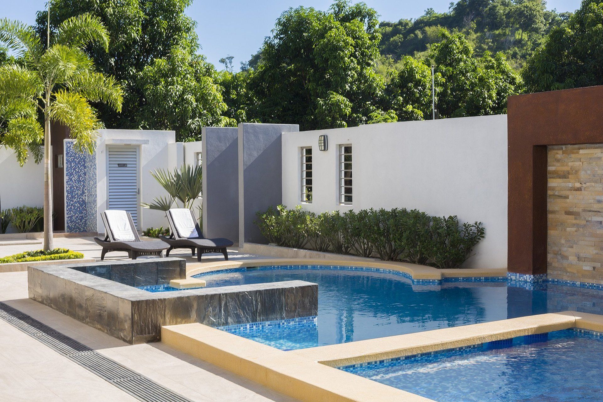 El Eden Luxury Villas