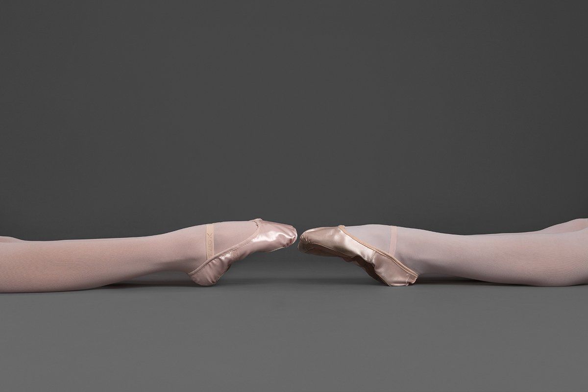 Home [www.camberleydanceacademy.co.uk]