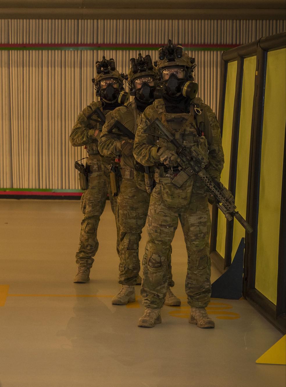 Airboss Low Burden Mask (LBM)