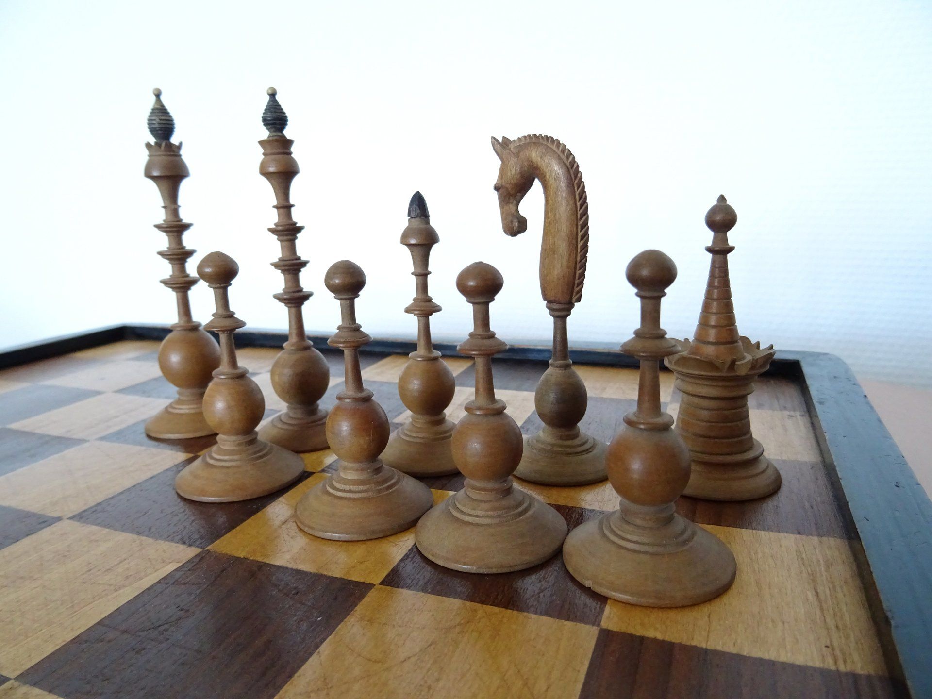 Dutch Chess Set, late 18th c.