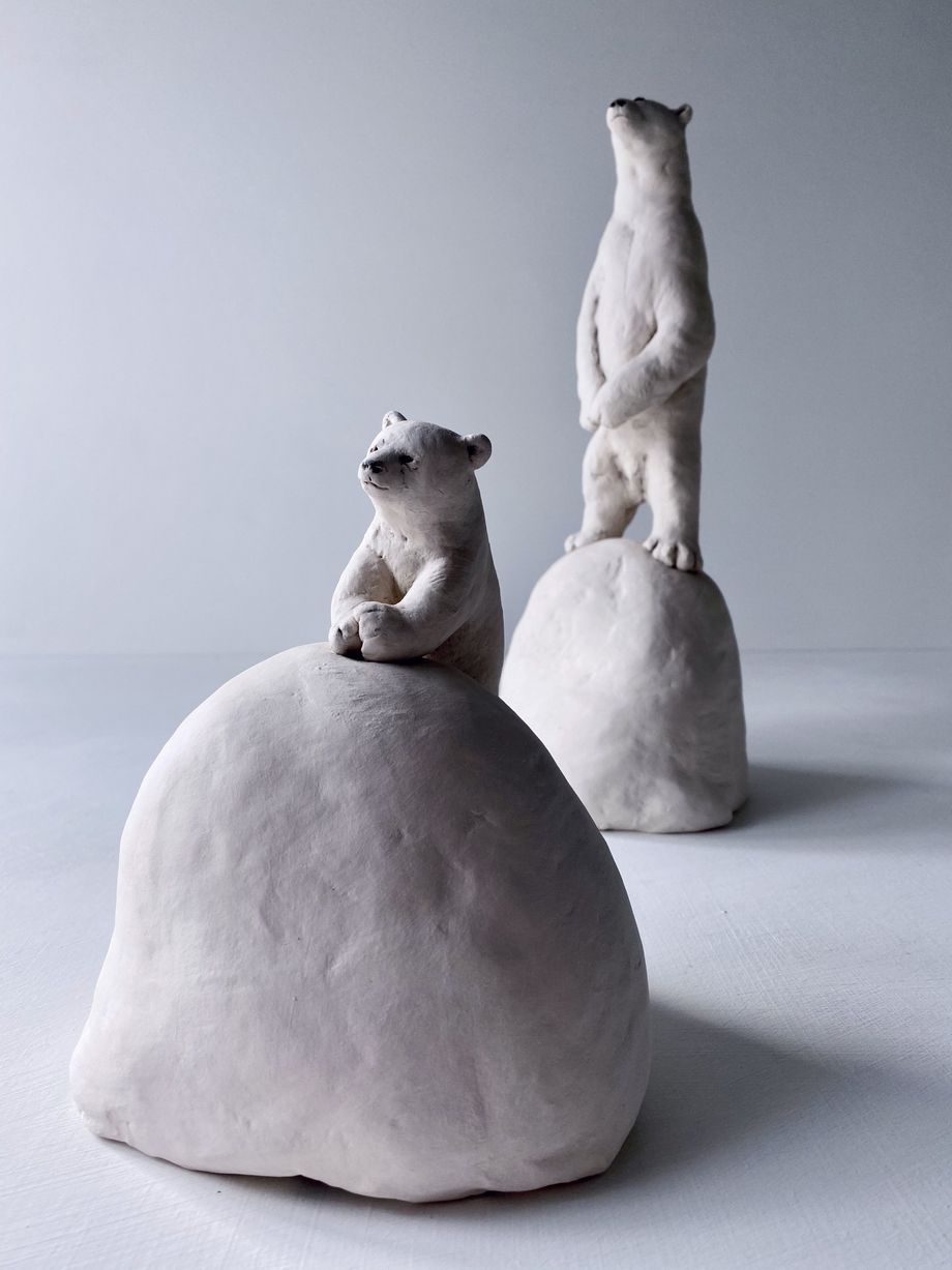 Zoe Whiteside artist making ceramic animal sculptures