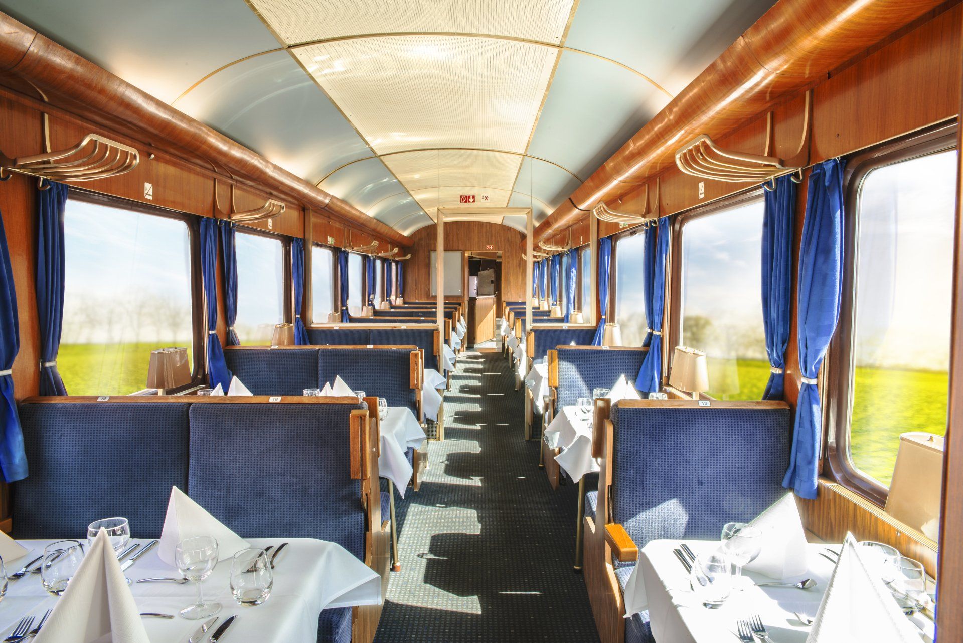 Home [www.euro-express-sonderzuege.de]