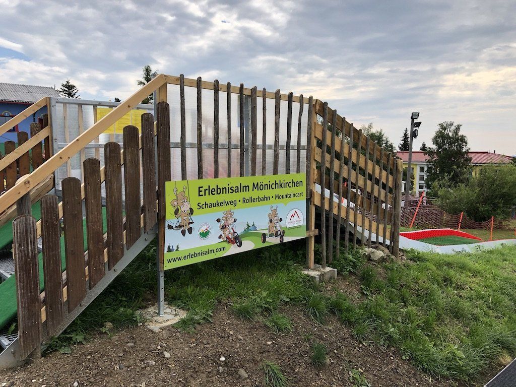 Skitrax World - TubTrax - Gleitmatten für Tubing Bahnen