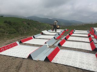 Skitrax World - TubTrax - Gleitmatten für Tubing Bahnen