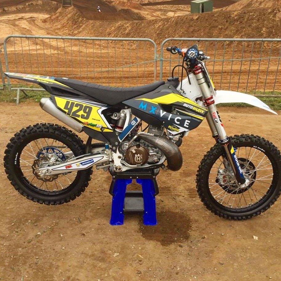 Home [www.motoshackcustomgraphics.co.uk]