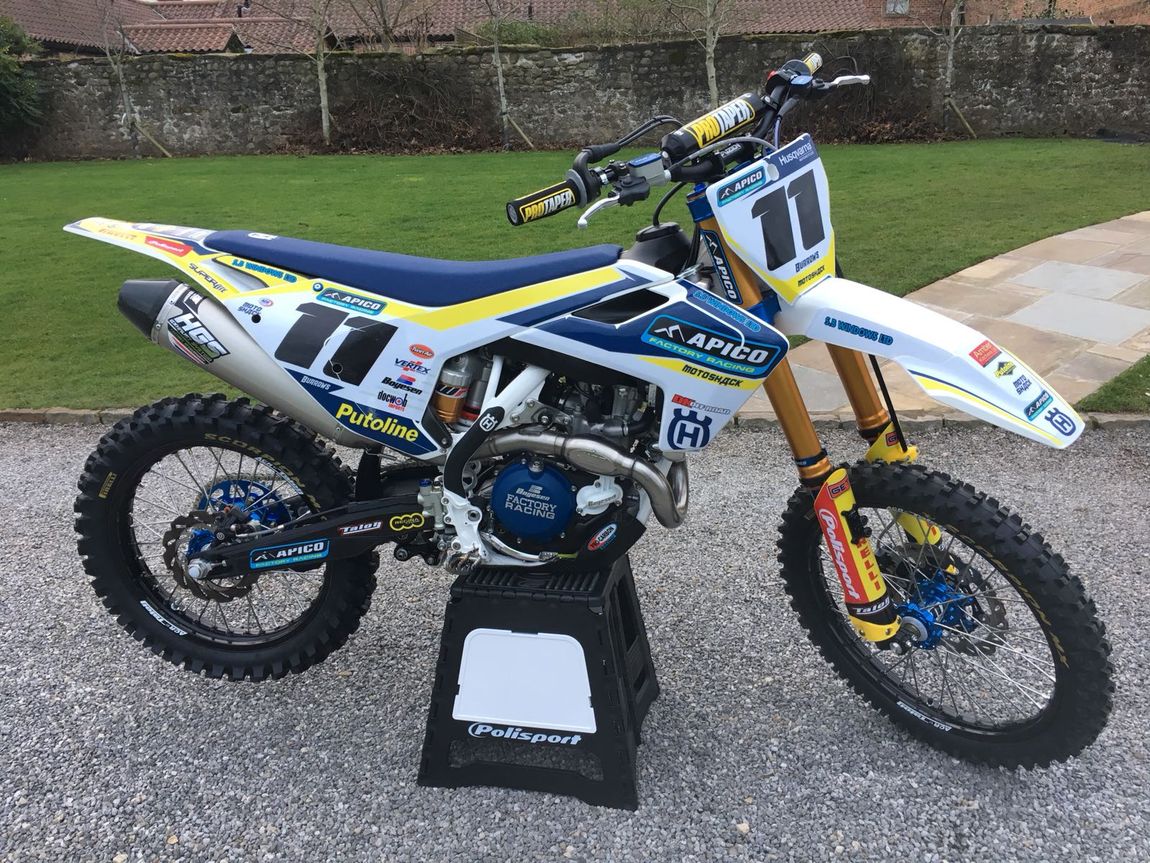 Home [www.motoshackcustomgraphics.co.uk]