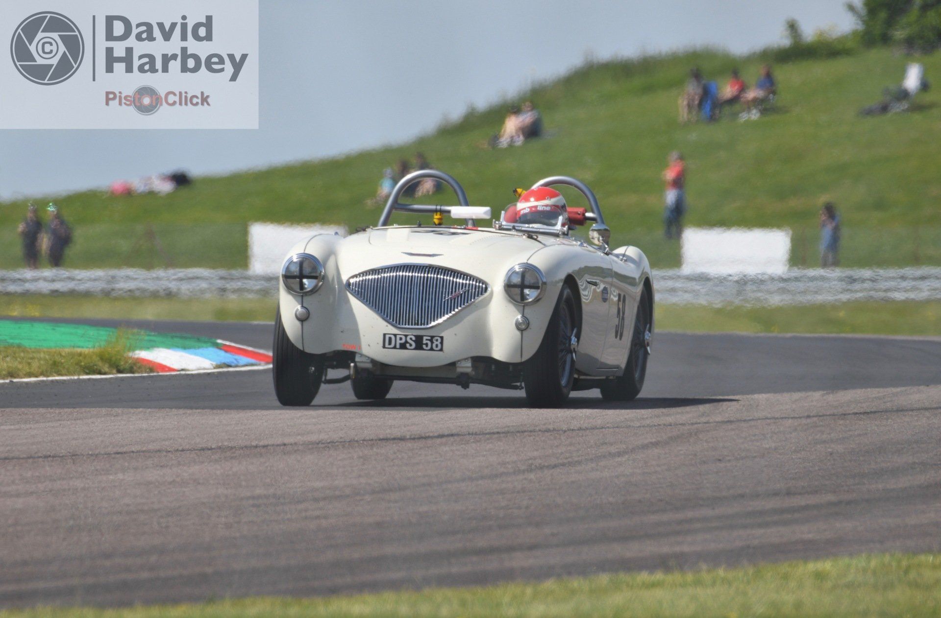 Thruxton Circuit Guide