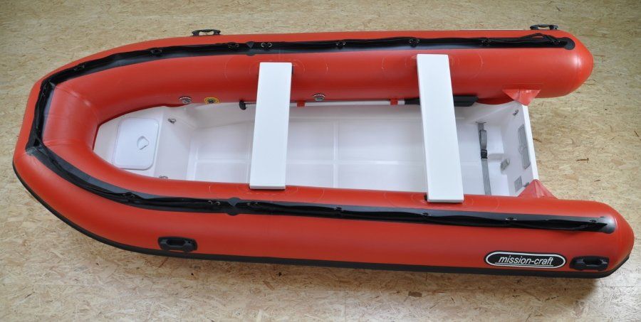 Profi Schlauchboot für Wasserrettung Master-Rib Serie