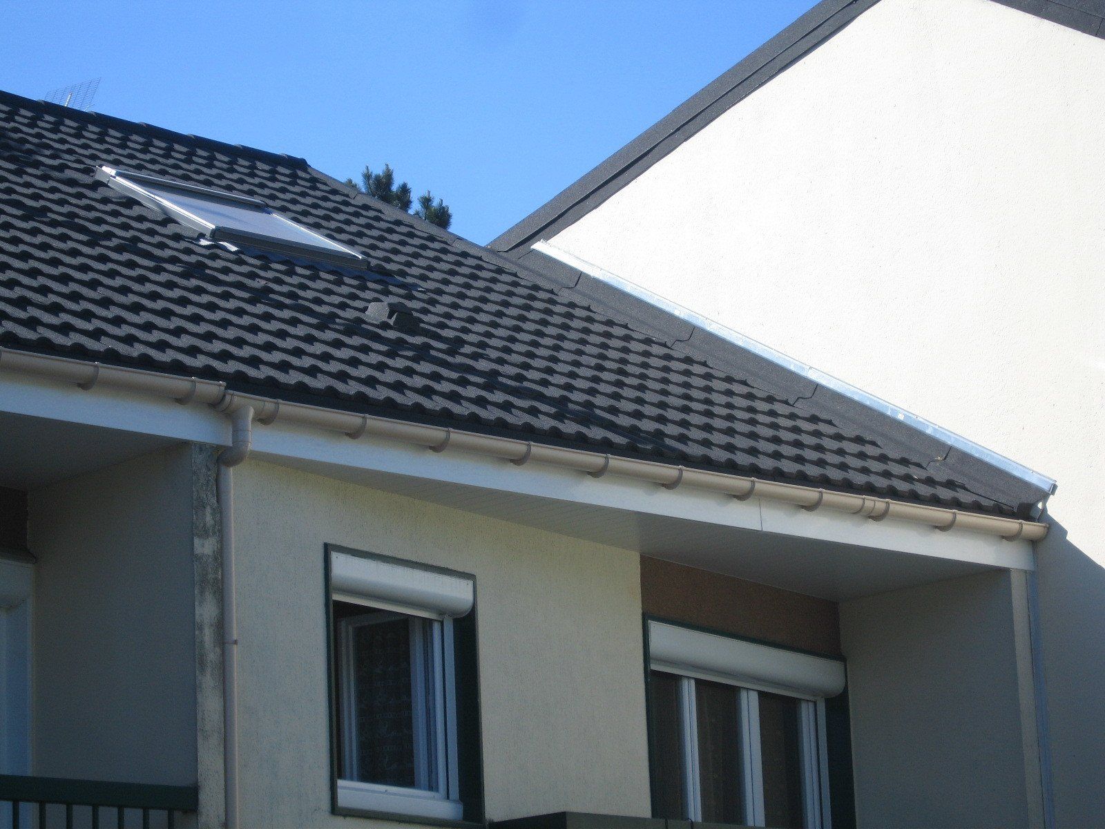 Magasin en ligne des tuiles de toitures métalliques ROOFTG