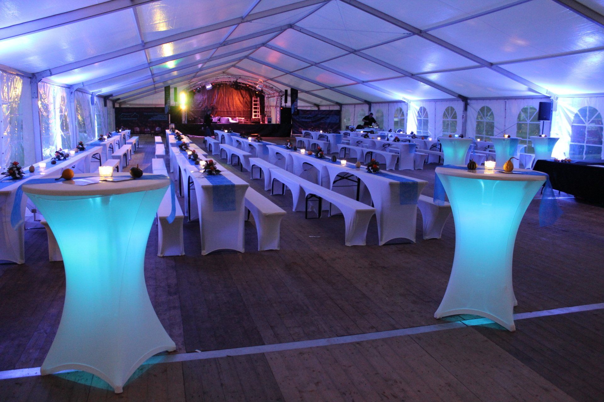 DH-Eventmanagement = Zeltverleih, Eventausstattung,