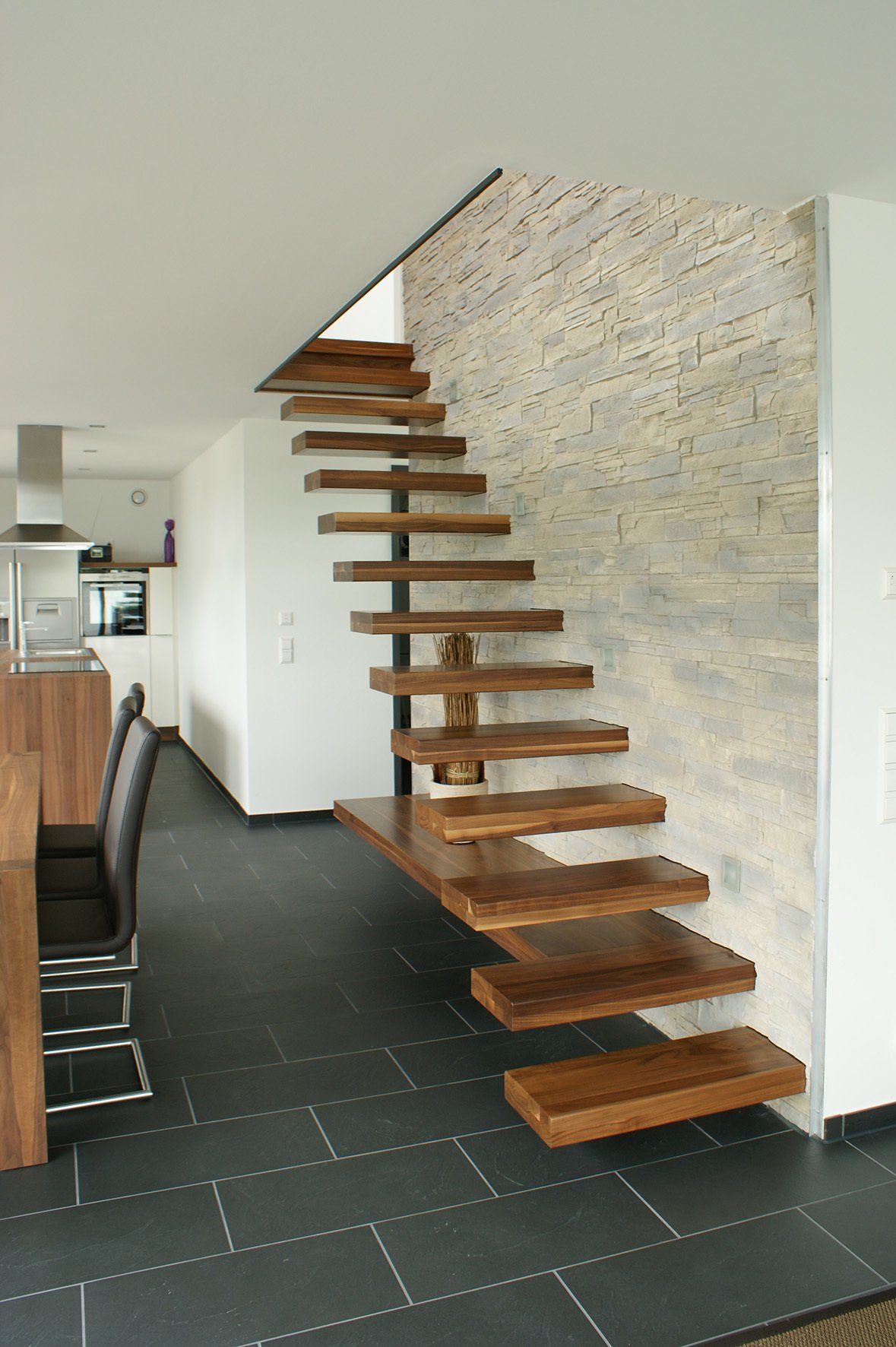 Kragarmtreppe von IHLE Design