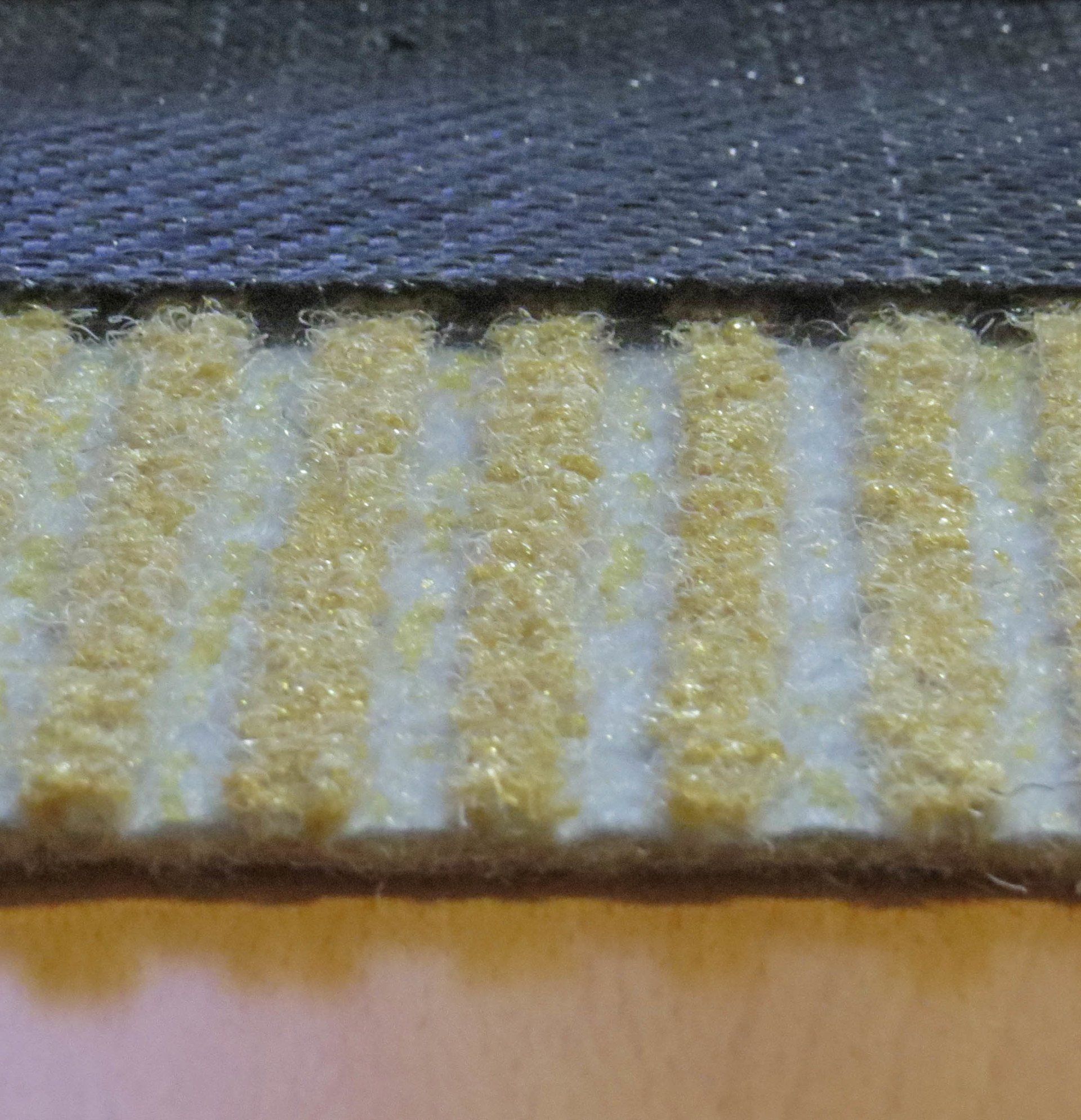 EQUILON Perfekte Produkte für den Reitplatzbau und den Reitbetrieb